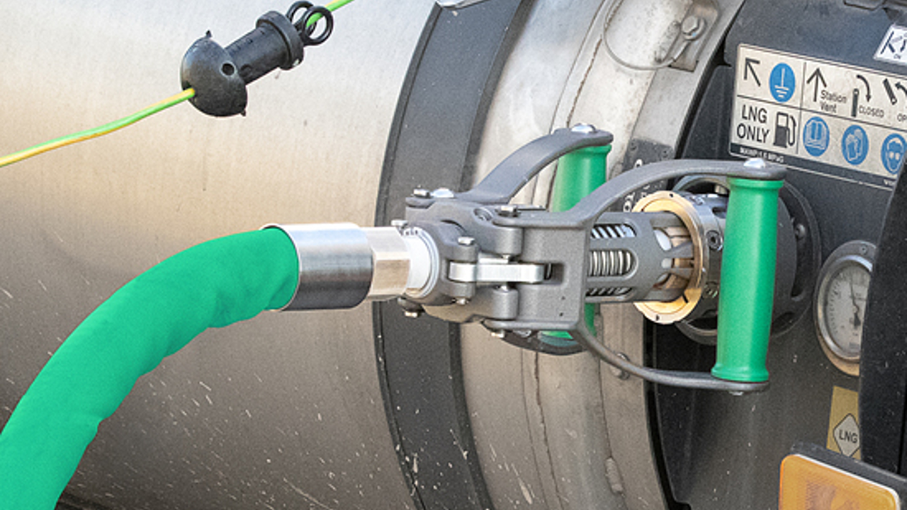 LNG Refuelling Products - Reliable and Safe - elaflex.com.au